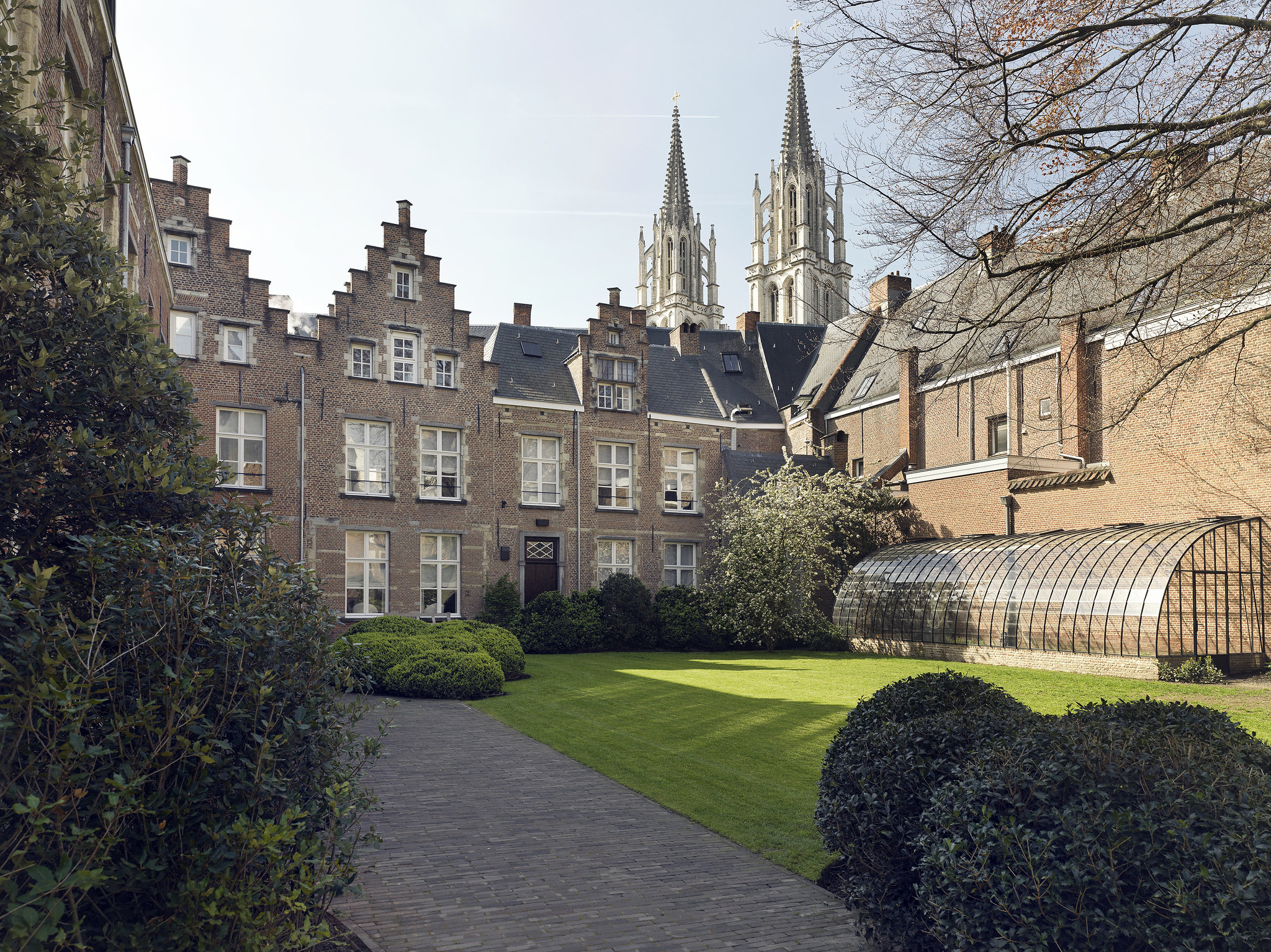 Antwerp Welcomes Its First World Class Hotel - Simplexity Travel Management